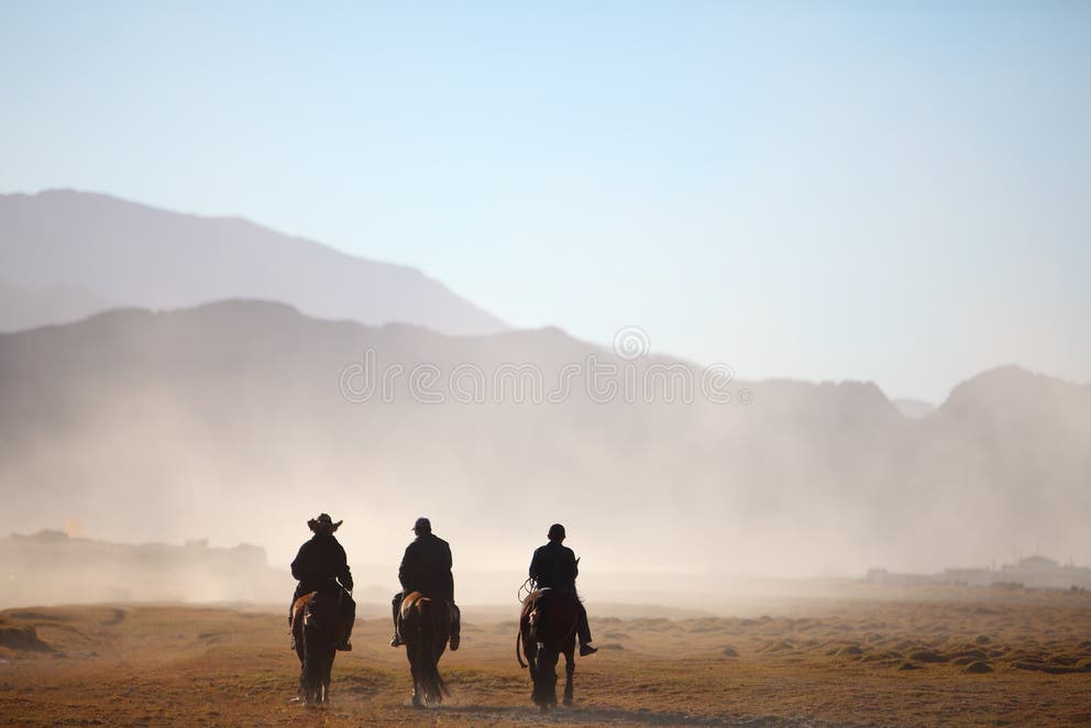 Tres vaqueros foto de archivo. Imagen de hombre, postal - 17310648