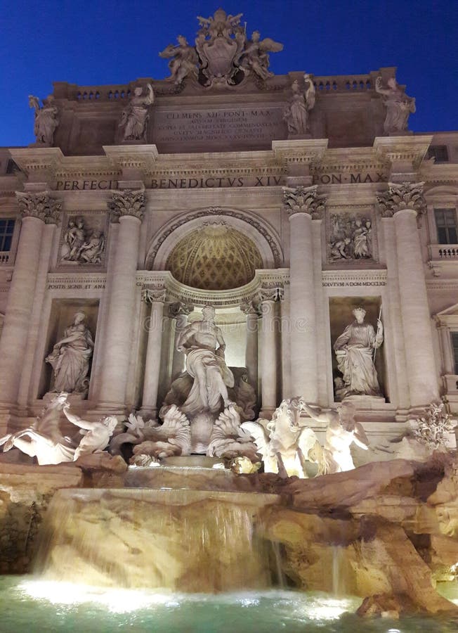 Trevi Fountain Lighted, Rome, Italy Editorial Image - Image of trevi ...