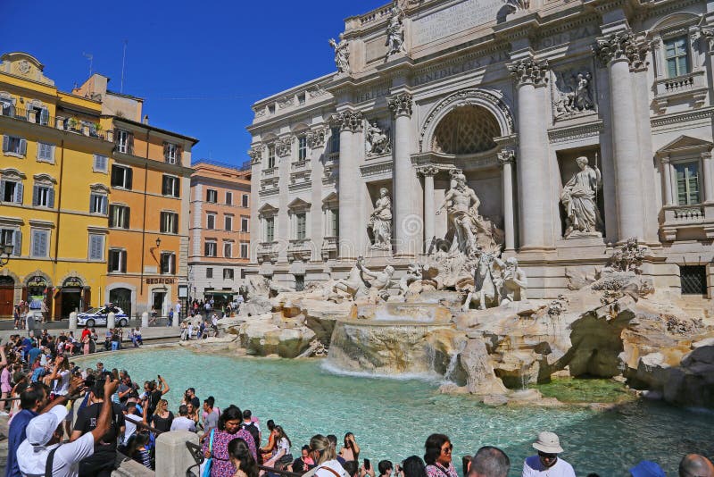Trevi Fountain, Rome, Italy. Editorial Photo - Image of baroque ...