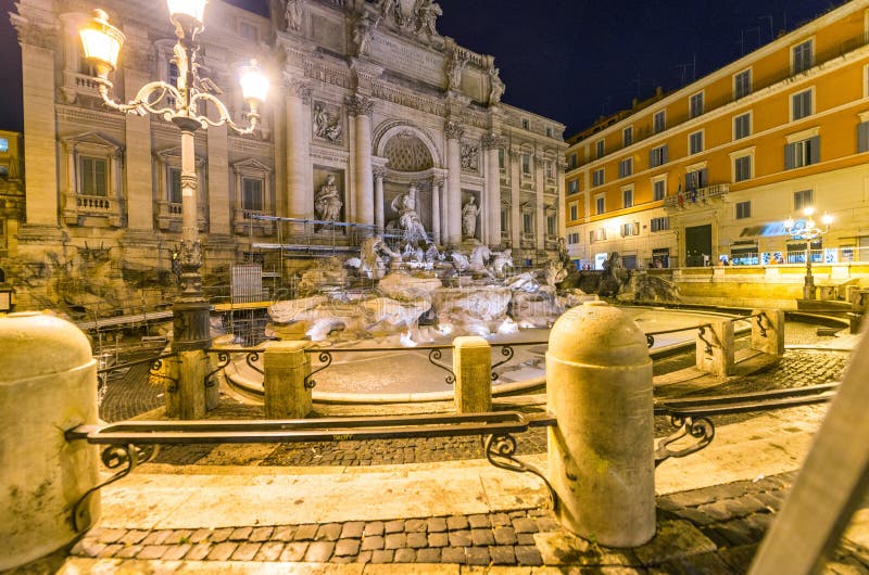 Trevi Square at Night, Rome Stock Image - Image of italian, sculpture ...