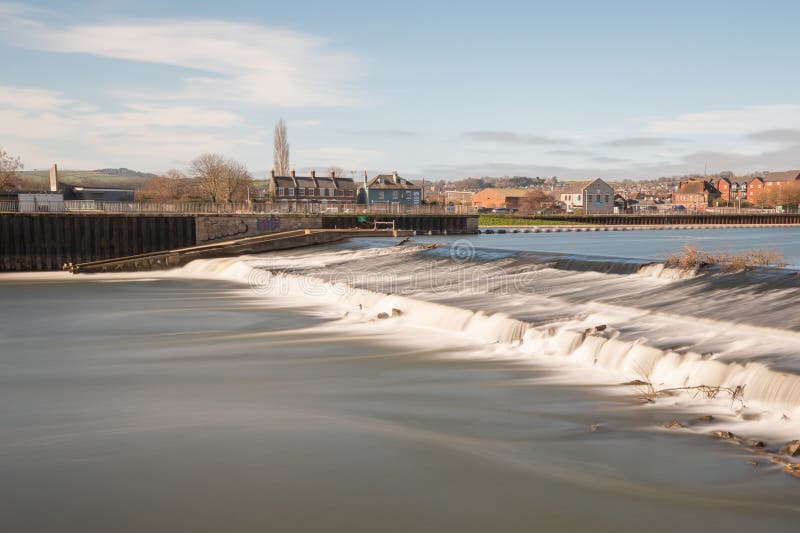 Trews Weir on the River Exe Stock Image - Image of nature, idyllic ...