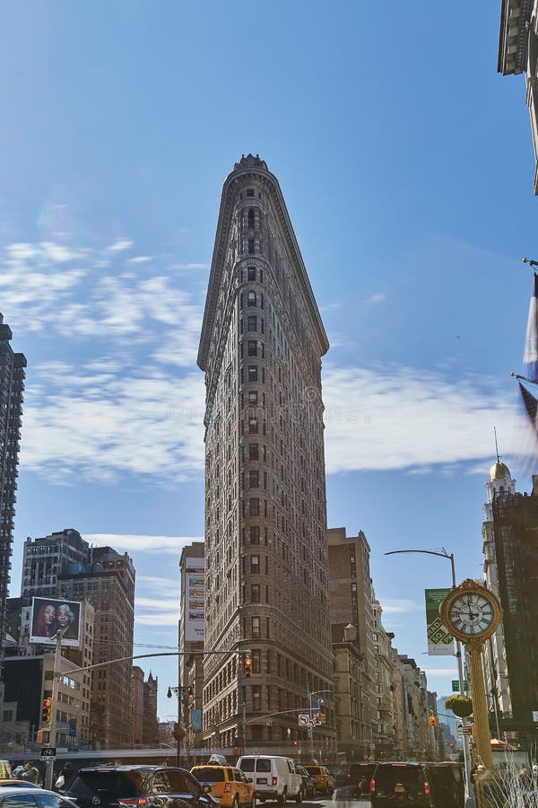 Triangle building editorial stock image. Image of america - 64772229