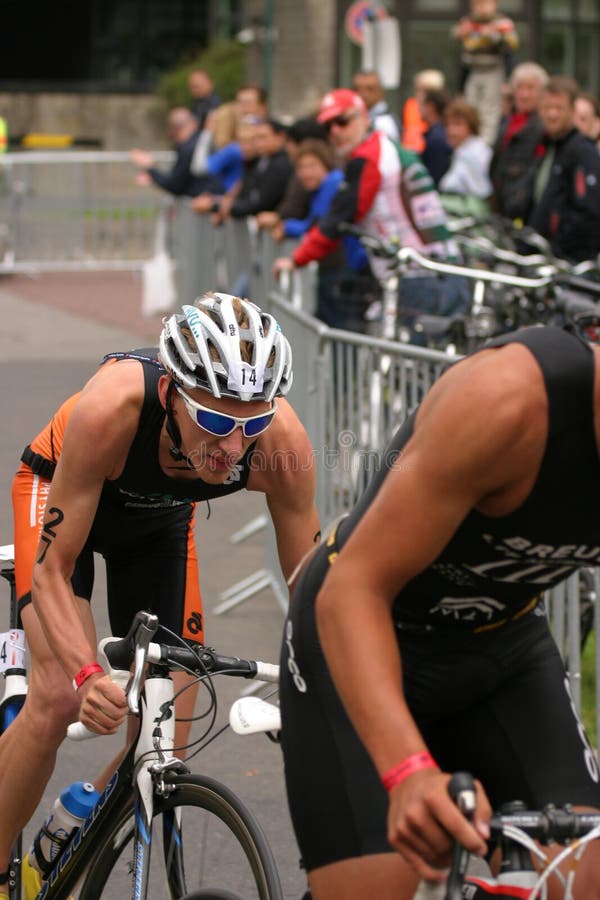 Triathlon race editorial stock image. Image of fitness - 20164604