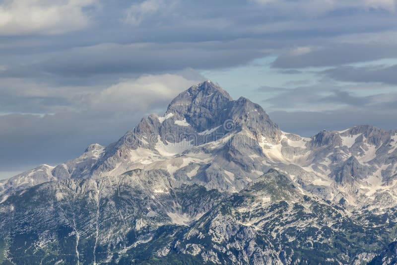 Triglav, Słowenia obraz stock. Obraz złożonej z tło, plenerowy - 42511317