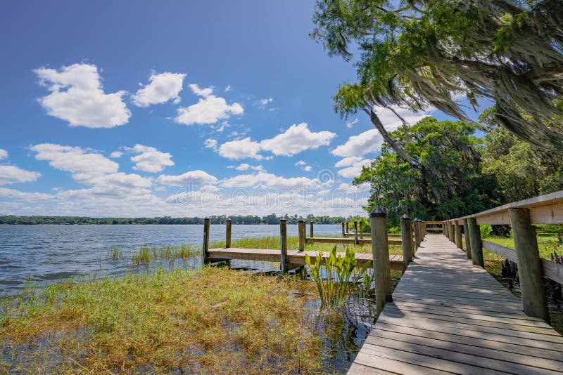 Trimble Park Boat Docks in Mount Dora, Florida Stock Image - Image of ...