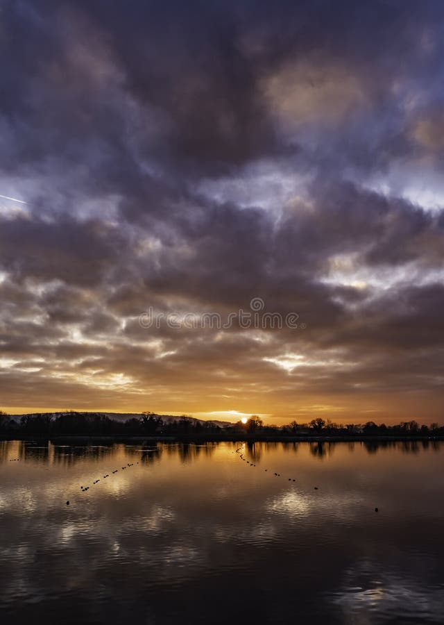 Tring Reservoir at Sunset stock photo. Image of country - 196611386