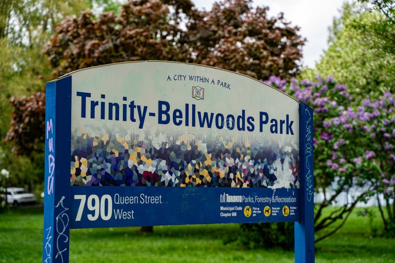 Trinity Bellwoods Park Sign. Trinity Bellwoods Park is a Public Park ...