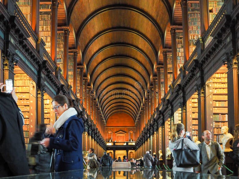 Trinity College Library in Dublin Editorial Stock Photo - Image of ...