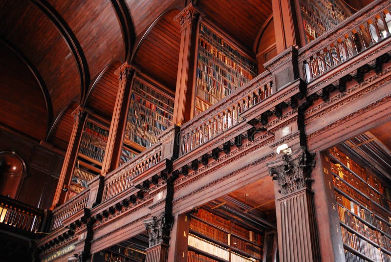 Trinity College Library,University of Dublin Stock Photo - Image of ...