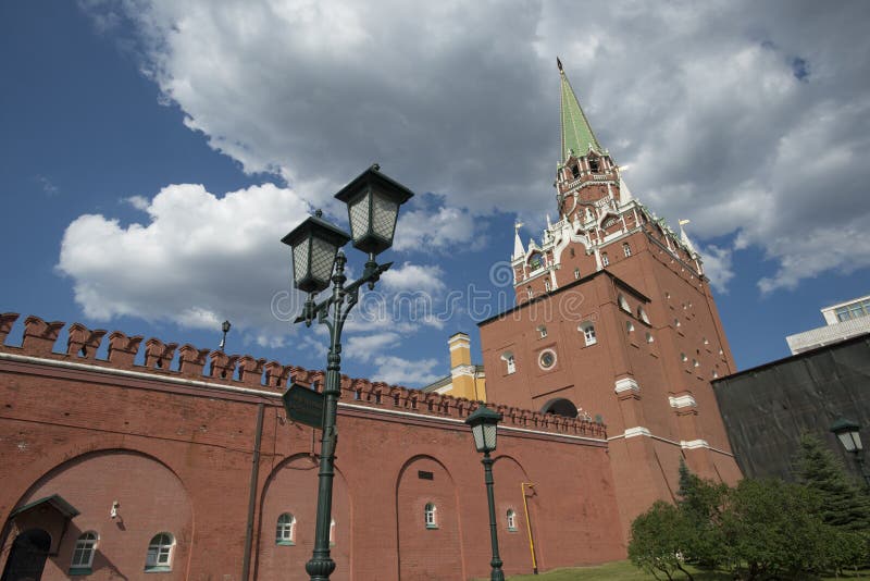 The Trinity Tower and the Kremlin Walls, Moscow Russia Stock Image ...