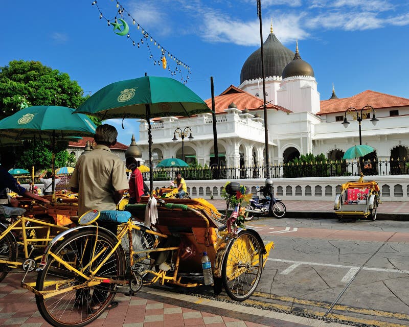 Trishaw or Becas editorial photography. Image of masjid - 72000202
