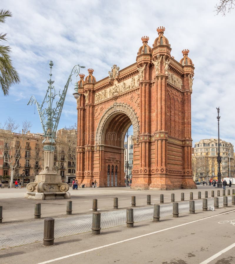 Triumph Arch in Barcelona editorial stock image. Image of sculpture ...
