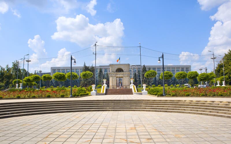 Triumphal Arch in Kishinev, Moldova Editorial Stock Photo - Image of ...