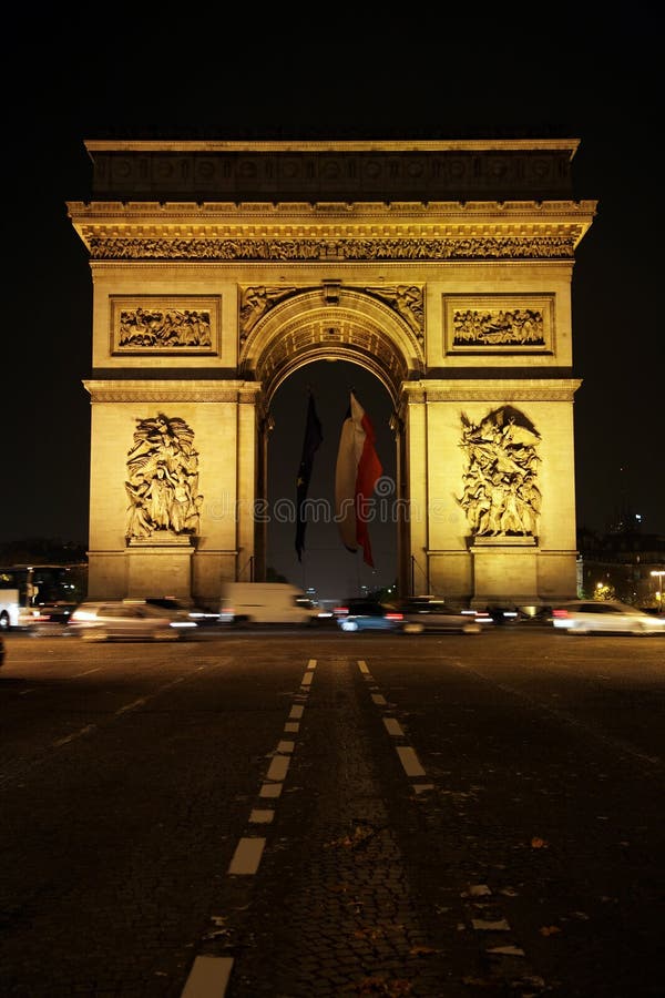 Triumphal arch at night editorial photography. Image of architecture ...