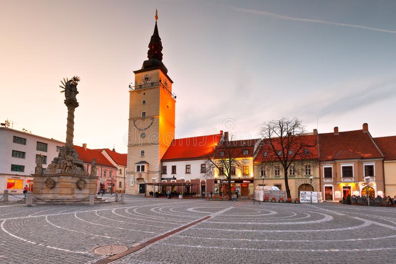 TRNAVA, SLOWAKEI - Nahe Dem Stadtturm, in Trnava, Slowakei ...