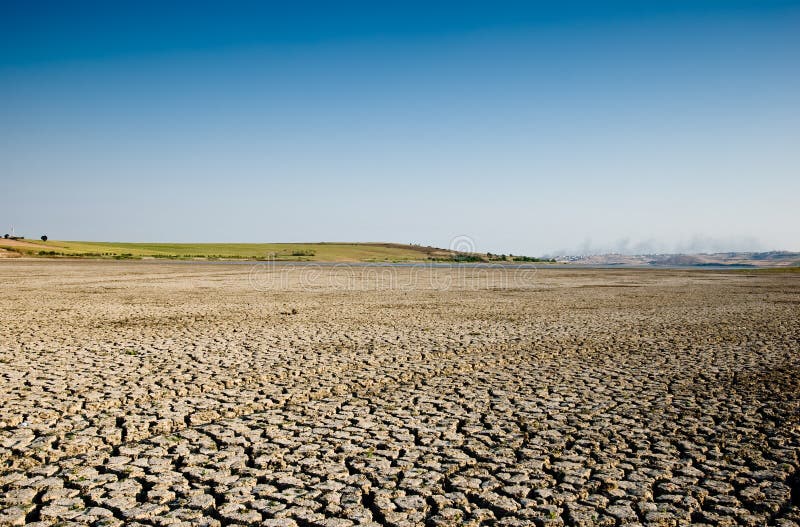 Trockener See stockbild. Bild von extrem, umwelt, umgebung - 5720487