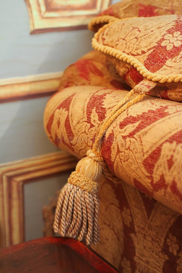 Rote Troddel stockbild. Bild von jahr, fest, webart, gleichheit - 1731929