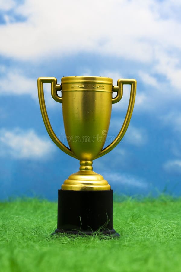 Trofee stock afbeelding. Image of dankbaarheid, metaal - 44941799