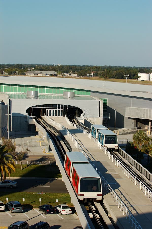 Trole terminal do conector foto de stock. Imagem de internacional - 1479596