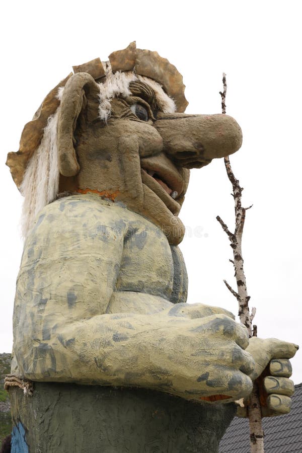 The Fremont Troll, a Colossal Statue Under the North End of the George ...