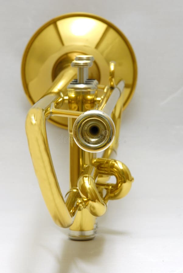 Trombeta foto de stock. Imagem de corneta, bronze, relaxe - 3035986