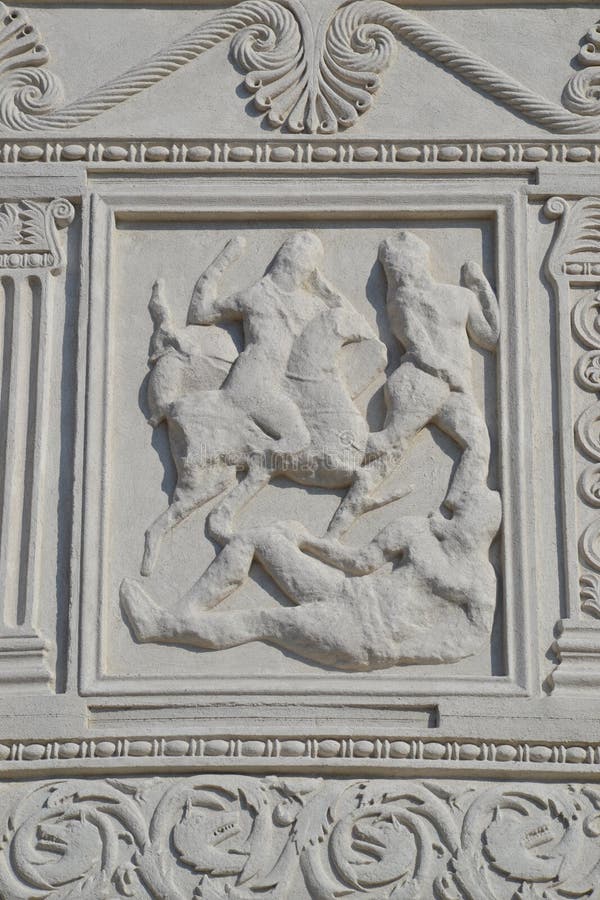 Tropaeum Traiani photo stock. Image du ville, colonisé - 55019104