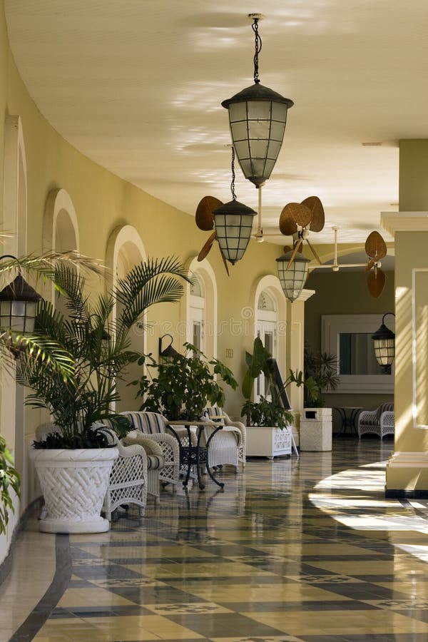 Tropical Beach Resort Hotel Patio Stock Photo - Image of escape, maui ...