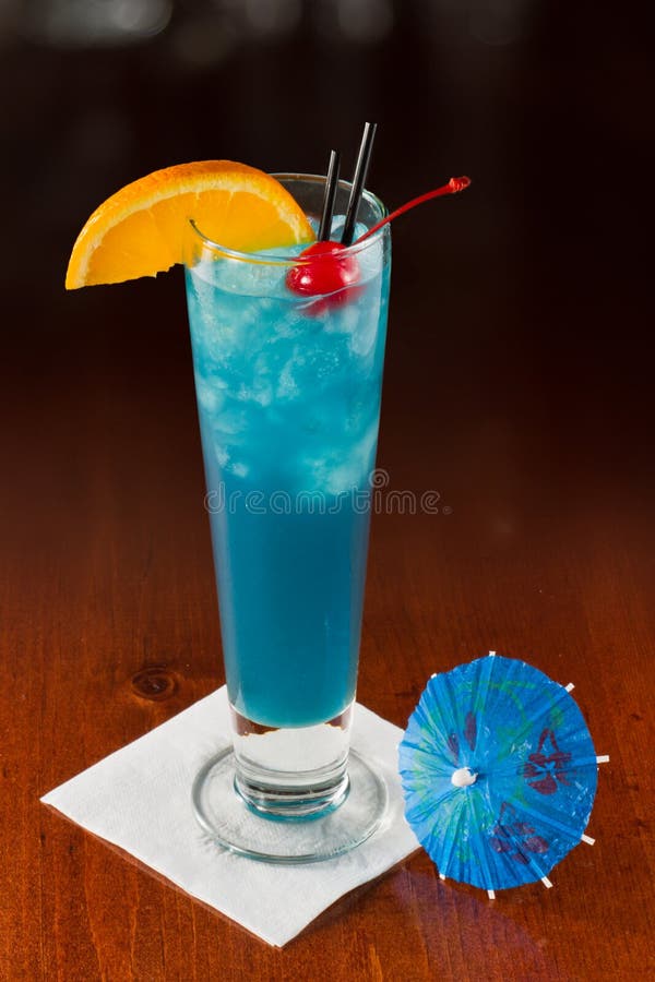 Tropical blue cocktail stock image. Image of alcoholic - 29999413