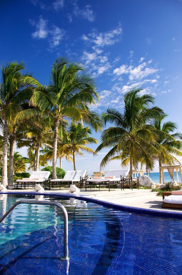Tropical resort stock photo. Image of mexico, recreation - 13275858