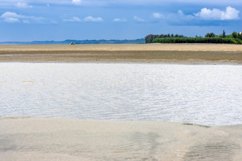 Tropical Sandy Sea Beach with Overflow Water Stock Photo - Image of ...