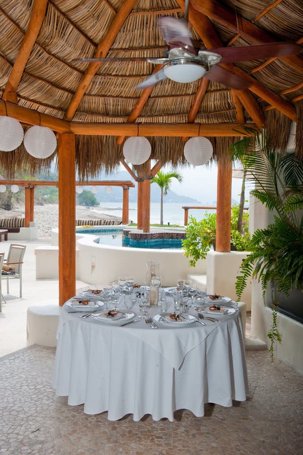 Tropical Wedding Table Setting Stock Image - Image of silver, settings ...