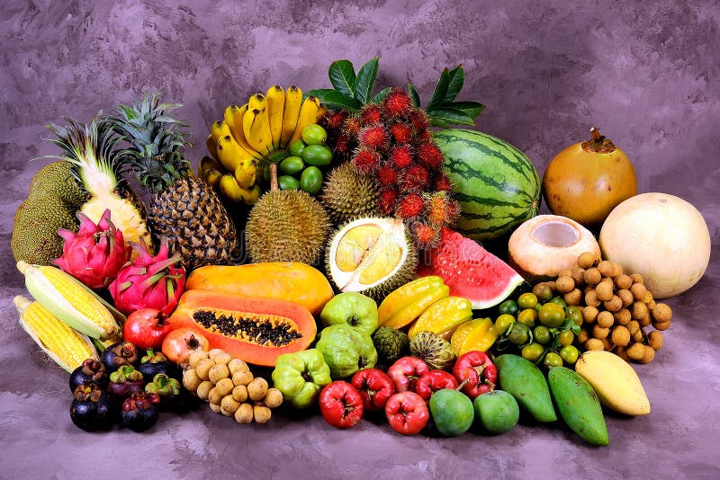 Tropische Früchte stockfoto. Bild von indonesien, banane - 26664766