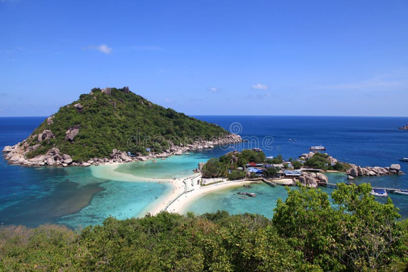 Tropische Inseln stockfoto. Bild von standorte, landschaften - 51712474