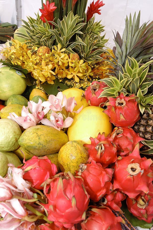 Tropische Vruchten stock foto. Image of indonesië, banaan - 26664766