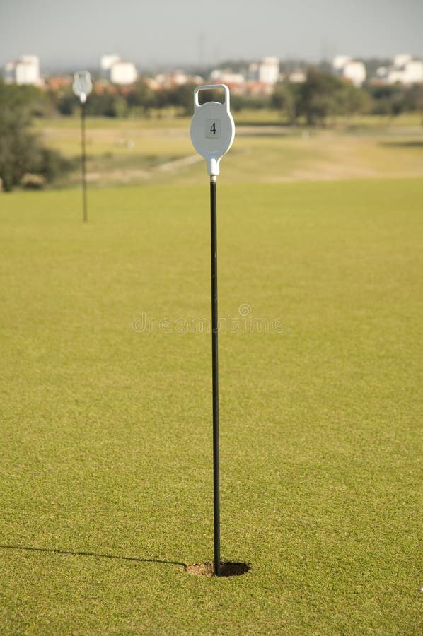 Trou de golf image stock. Image du piqûre, zone, golf - 22510193