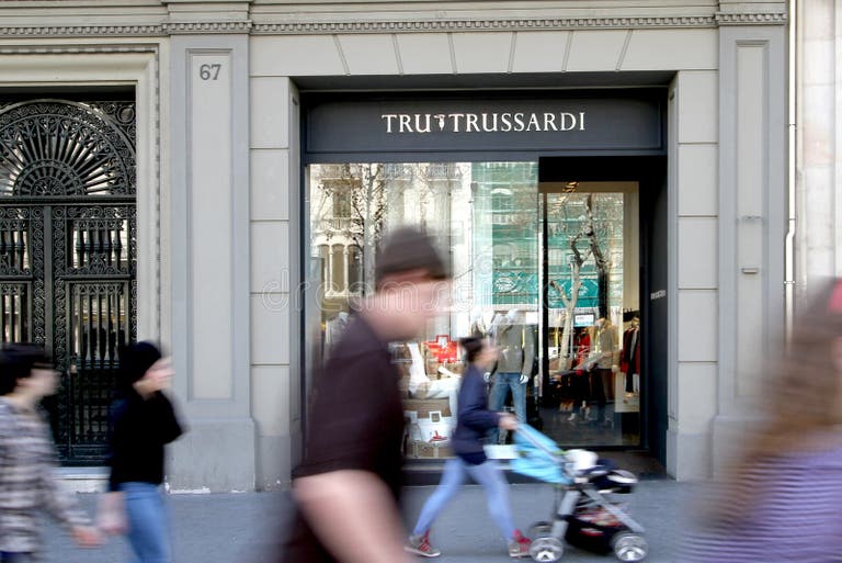 112 People Tru Stock Photos - Free & Royalty-Free Stock Photos from ...