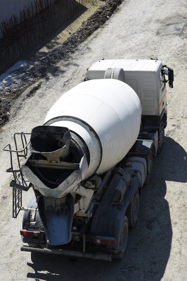 198 Concrete Truck Mixer Top View Stock Photos - Free & Royalty-Free ...