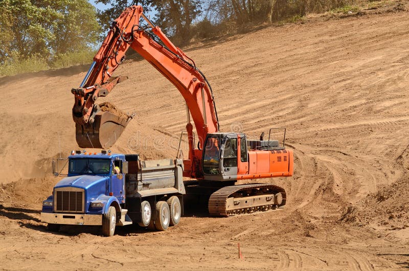 Truck Hoe stock image. Image of site, transport, equipment - 33761327
