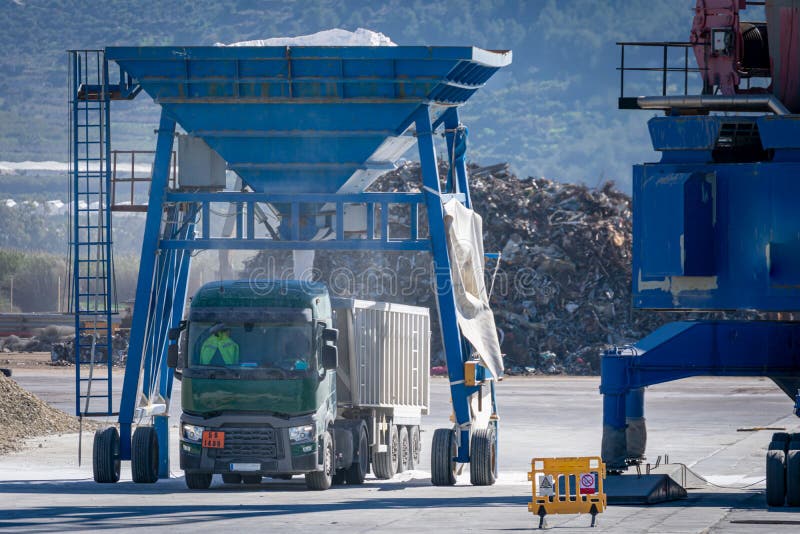 470 Fertilizer Loading Stock Photos - Free & Royalty-Free Stock Photos ...