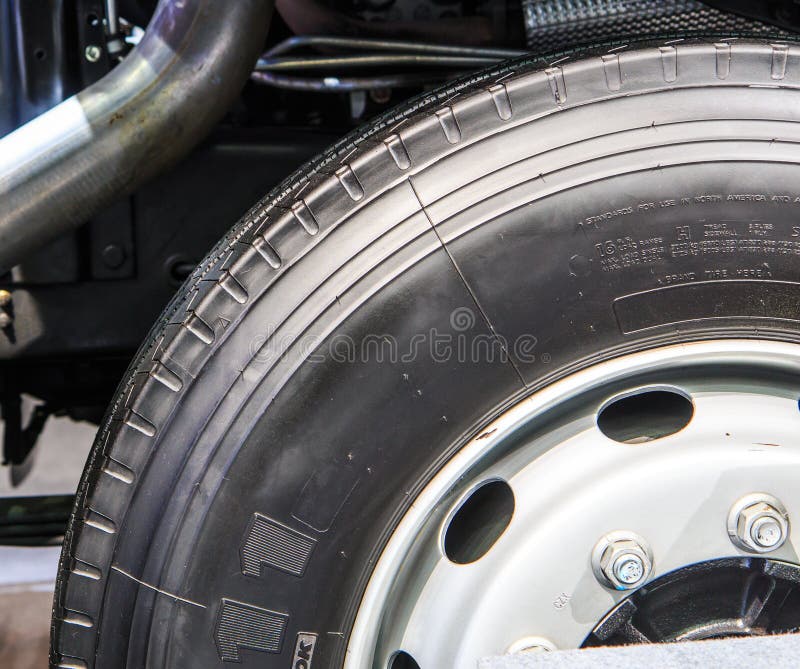 Truck wheel stock image. Image of mechanic, circle, detail - 37546337