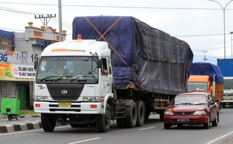 Trucks editorial photography. Image of indonesia, projects - 57142437