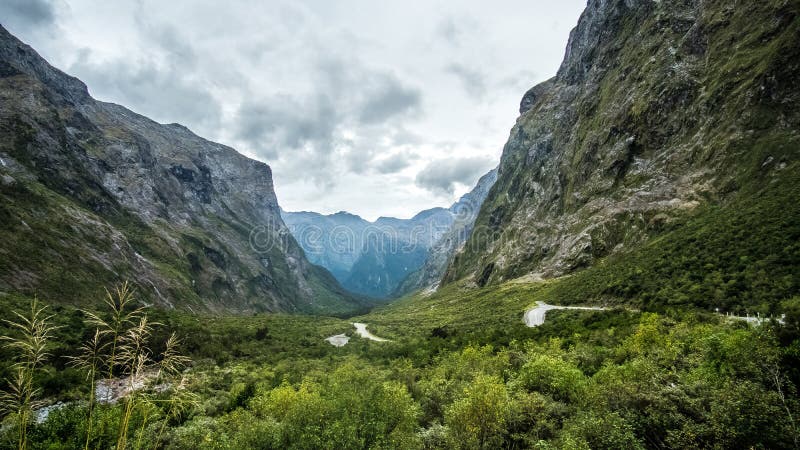 A True `U` Valley stock photo. Image of clouds, crossing - 112091864