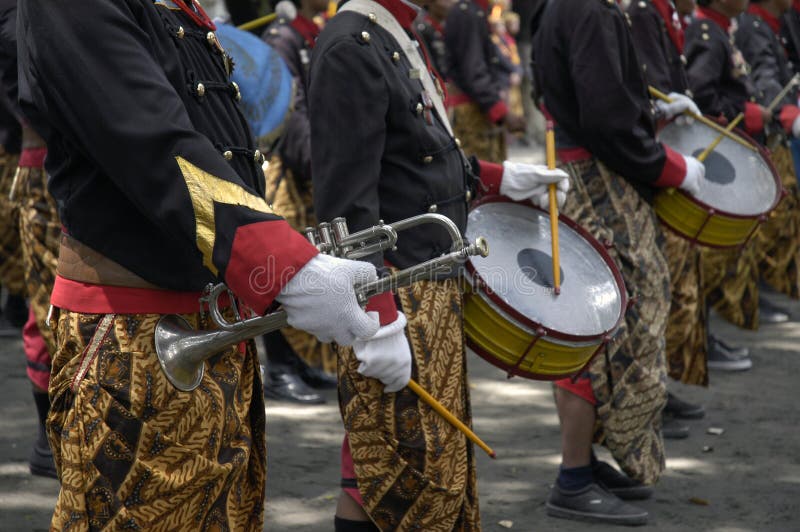Trumpet and drum stock image. Image of unique, music, tropper - 4683343