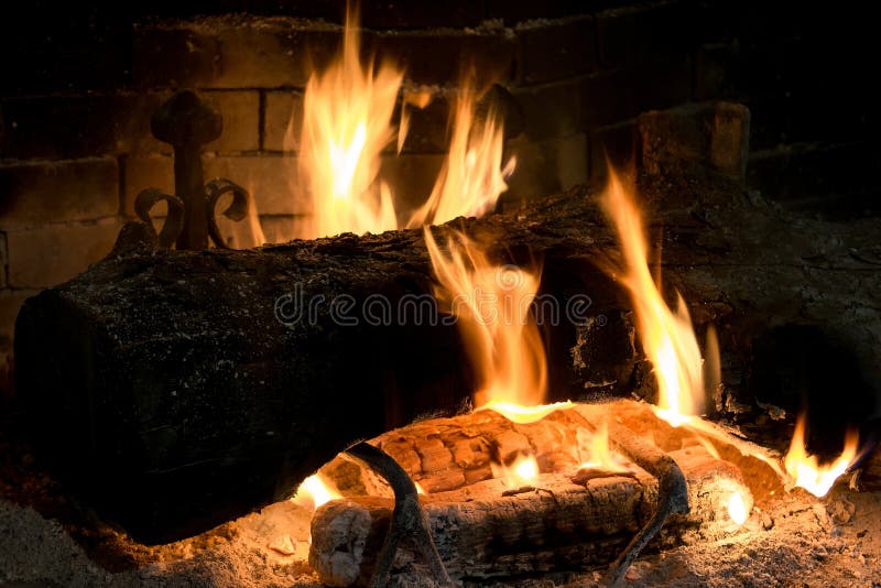 Trunk Burning in a Fireplace Stock Photo - Image of background, house ...