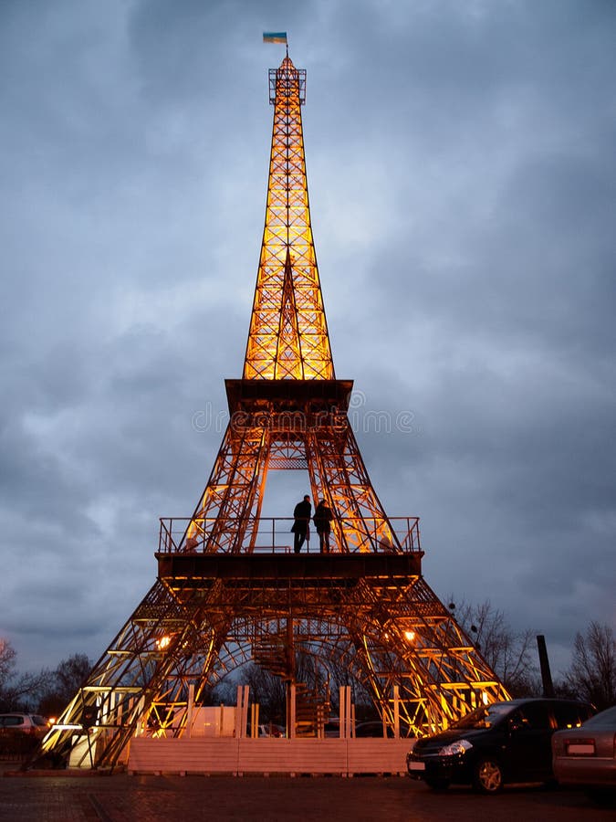 A Tryst in a Secluded Place Stock Image - Image of valentine ...