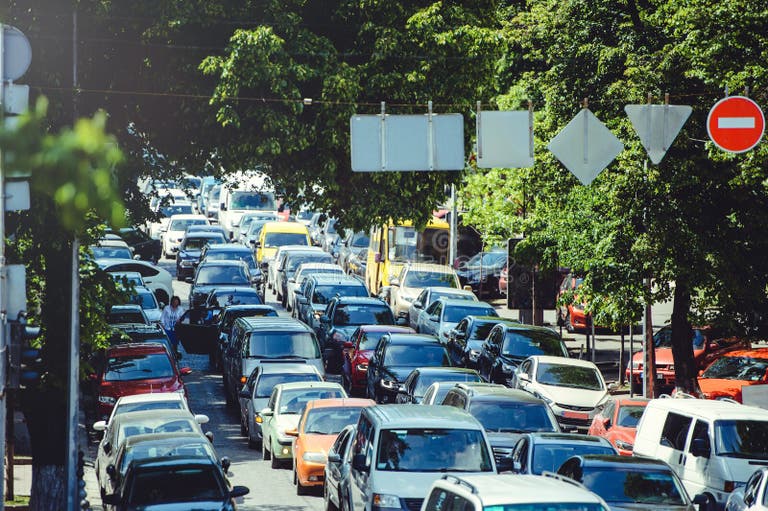 32 903 Congestión Fotos De Stock Fotos Libres De Regalías De Dreamstime