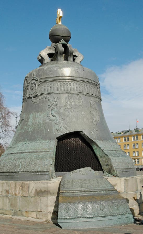 The Tsar Bell, Kremlin, Moscow, Russia Editorial Photography - Image of ...