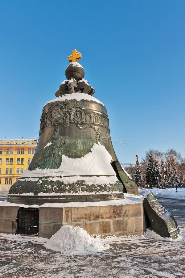 Tsar Bell, Moscow stock photo. Image of travel, splinter - 28847272