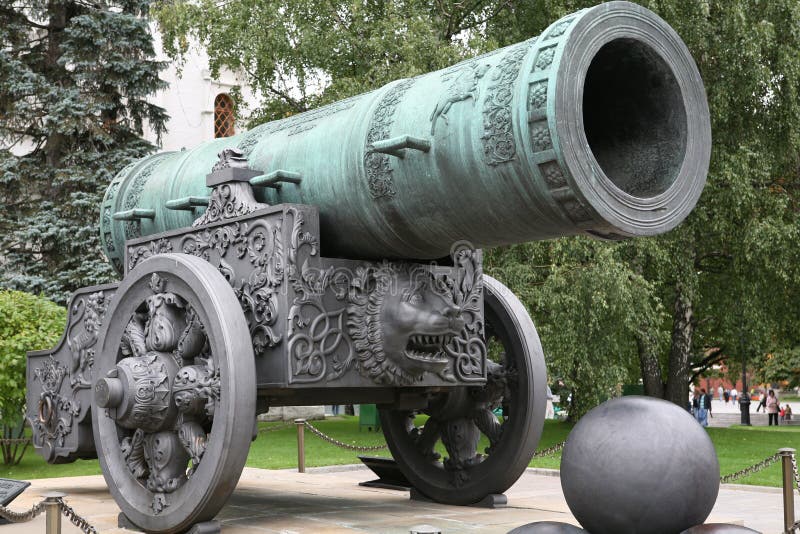 Tsar-pushka in Kremlin. stock photo. Image of weapon, mass - 1212270