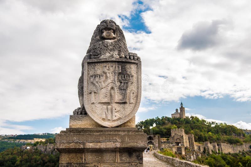 Tsarevets, Veliko Tarnovo, Bulgarie Photo stock - Image du empires ...